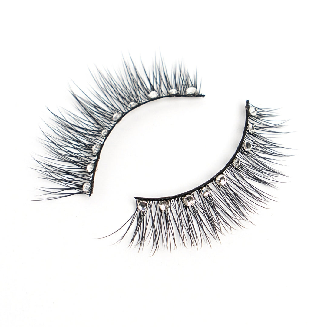 True Beauty Lashes | Crystal Lashes